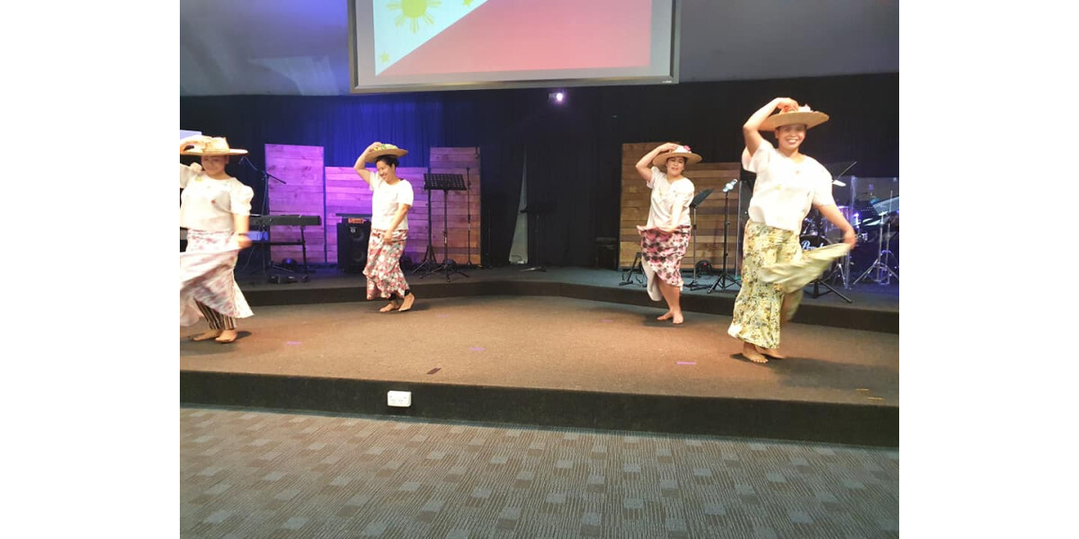 Subli Folk Dance | discoverywall.nz