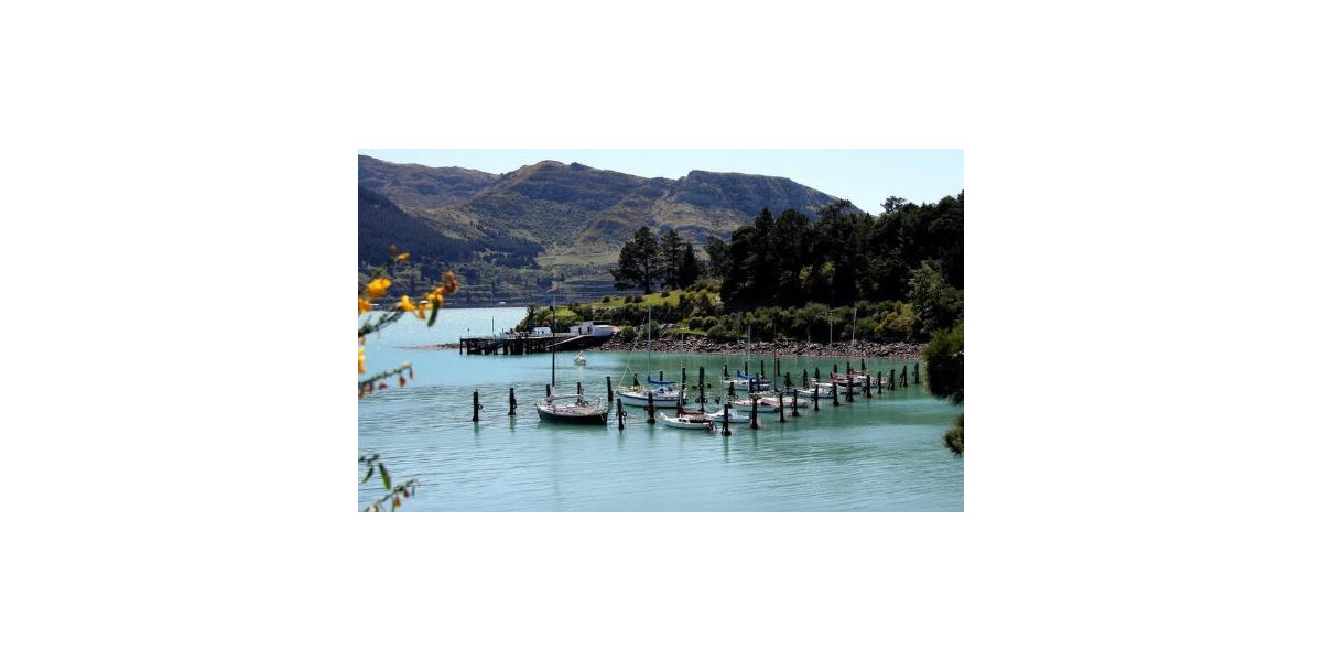 Diamond Harbour | discoverywall.nz