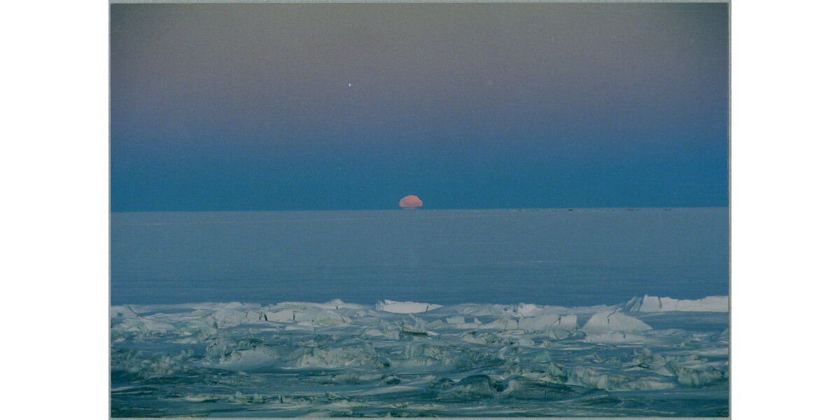 Moon setting in Antarctica, 2005 | discoverywall.nz