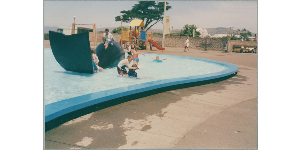 New Brighton Whale Pool | discoverywall.nz