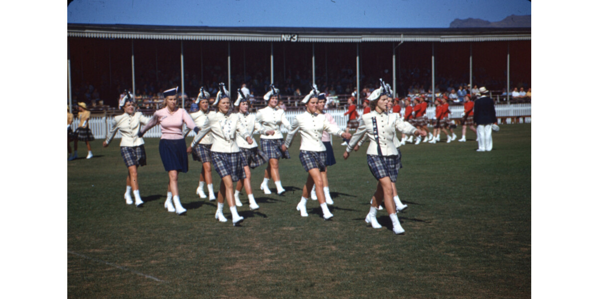 Marching | discoverywall.nz