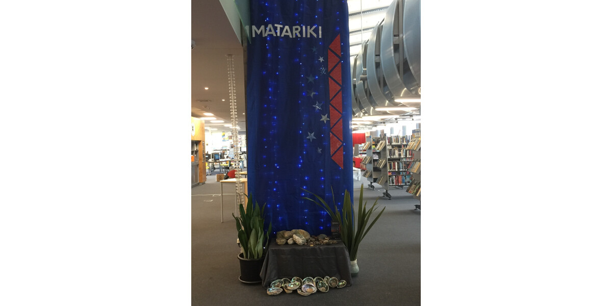 Matariki library display | discoverywall.nz