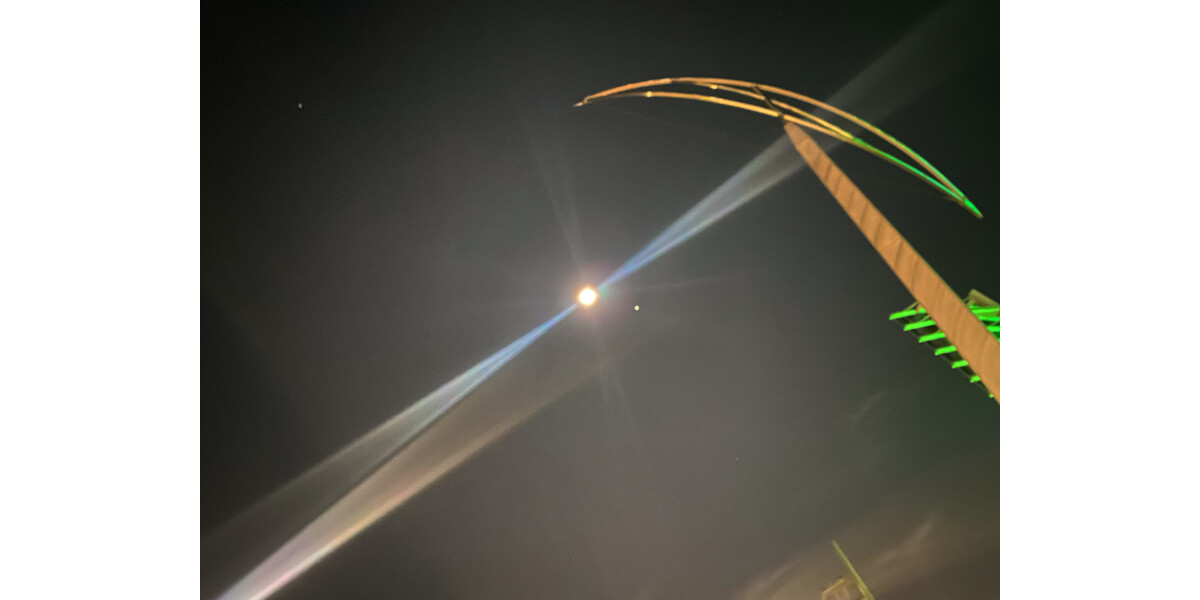 Full moon with Jupiter | discoverywall.nz