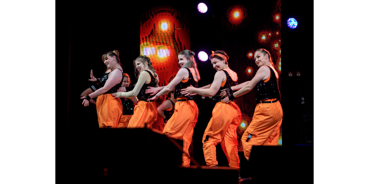 Jazz dance performance at Diwali | discoverywall.nz