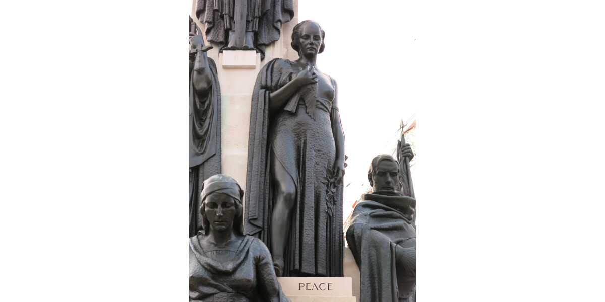 Citizens' War Memorial - Peace figure | discoverywall.nz