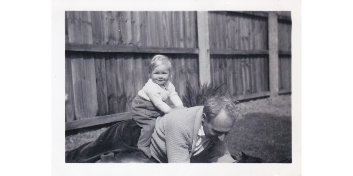 Catherine Hanham having a horsey ride | discoverywall.nz