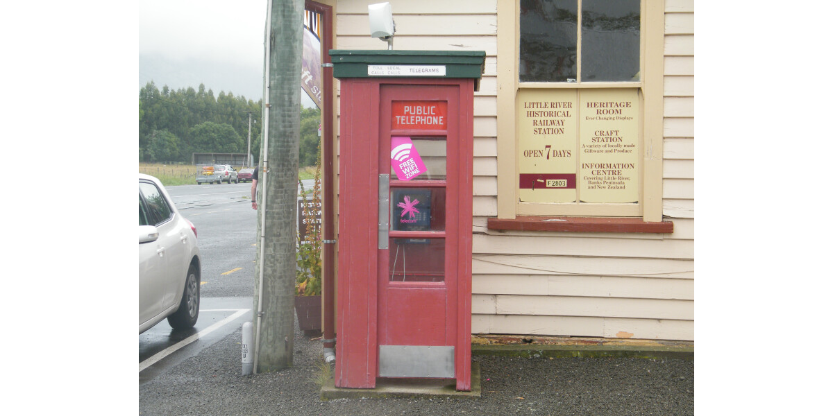 Old Telephone Box | discoverywall.nz