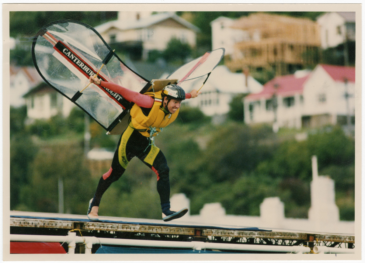 Bryan Rhodes at the Wet Wet Carnival | discoverywall.nz
