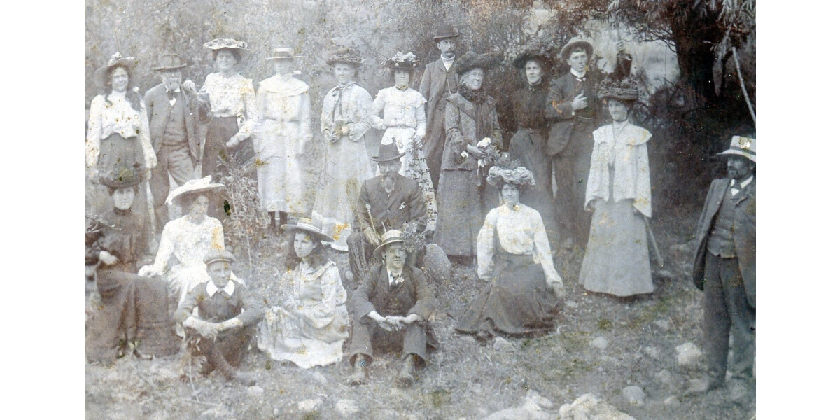 Group portrait taken in Little River | discoverywall.nz