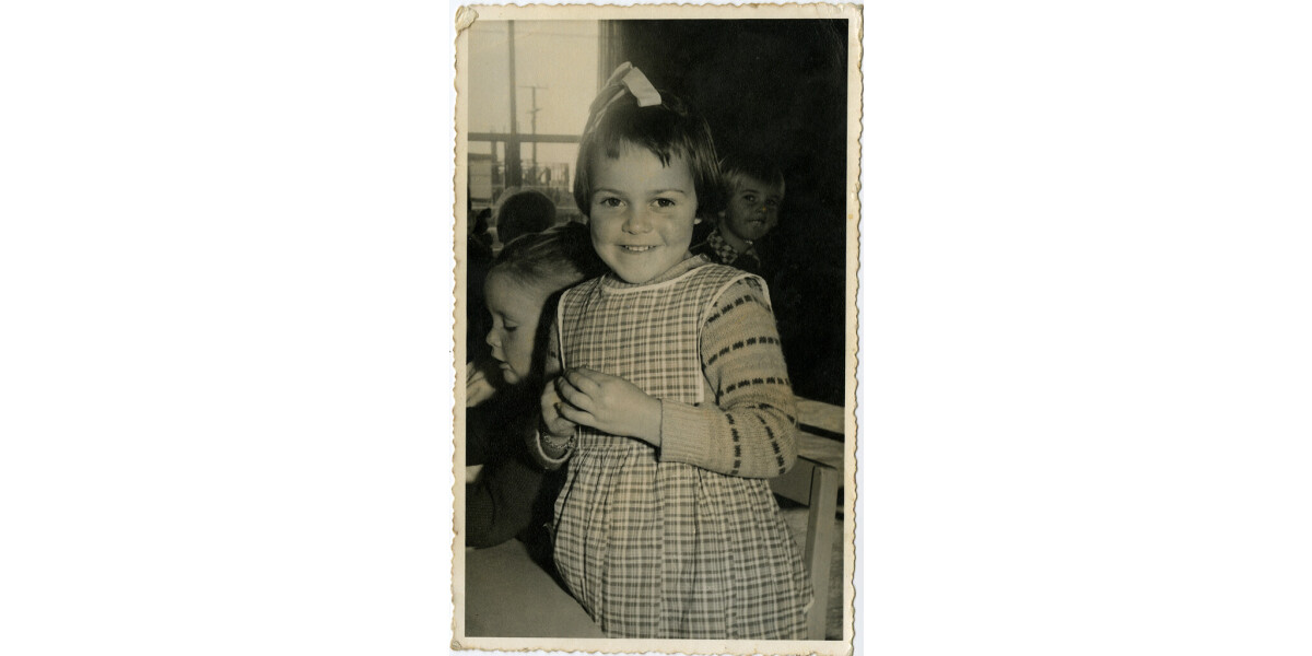 Kindy Girl – Barbara Reed | discoverywall.nz