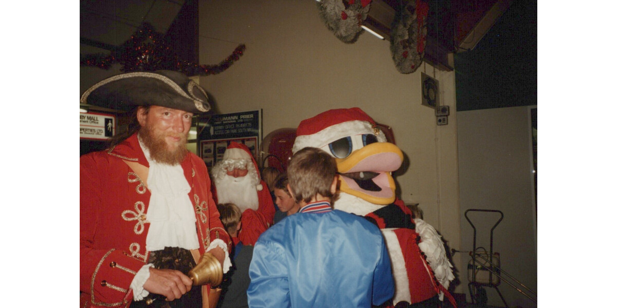 Stephen Symons at Hornby Mall | discoverywall.nz