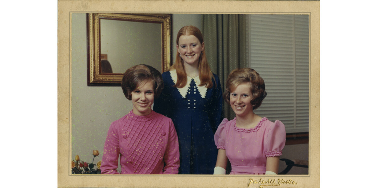 Three cousins | discoverywall.nz
