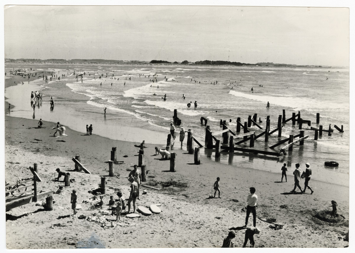 Sumner Beach 1966 | discoverywall.nz