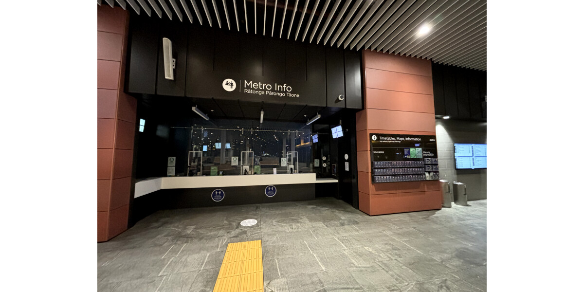 Christchurch Bus Exchange - Metro Info Counter | discoverywall.nz