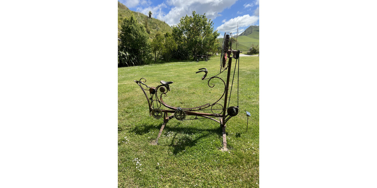 Sculpture at Iron Ridge Quarry Sculpture Park | discoverywall.nz