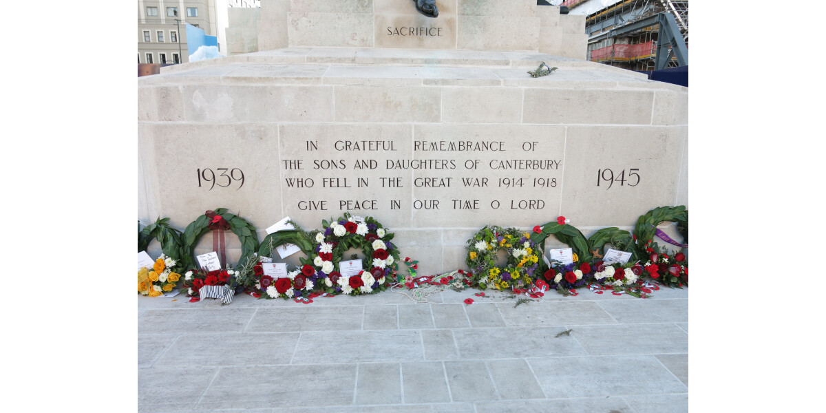 Wreaths - Citizens War Memorial | discoverywall.nz