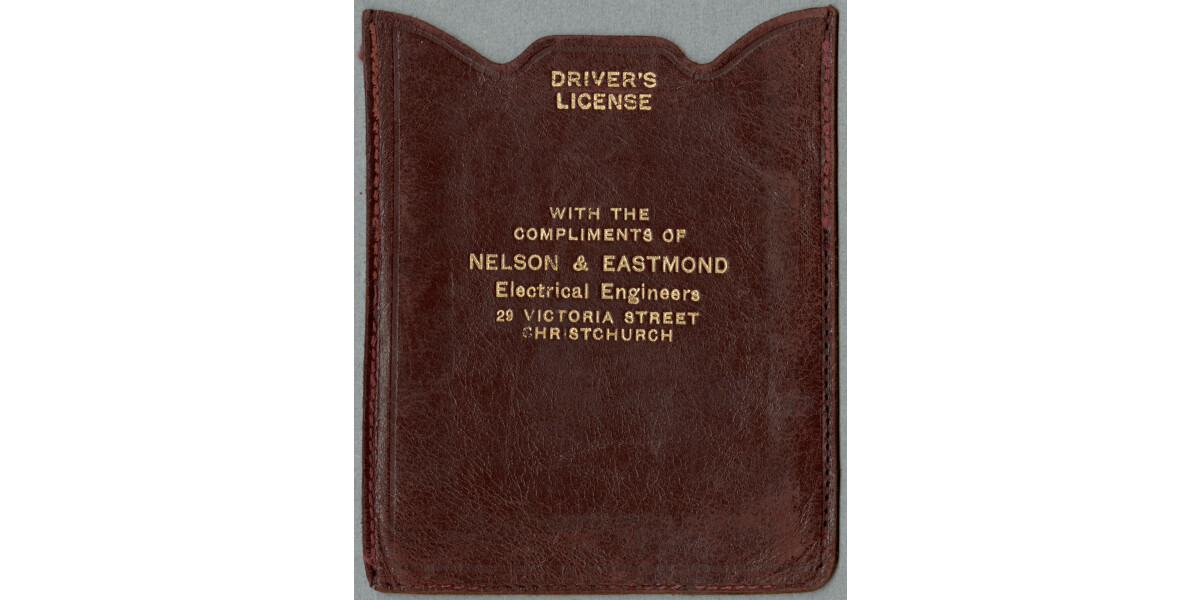 Driver’s License cover | discoverywall.nz