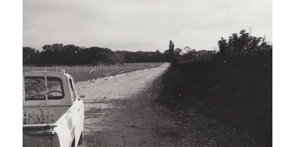 Shingle road at The Groynes | discoverywall.nz