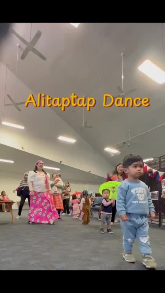 Alitaptap Filipino Traditional Dance | discoverywall.nz