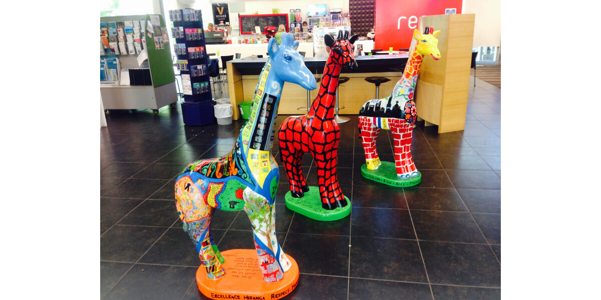 South Library giraffes | discoverywall.nz