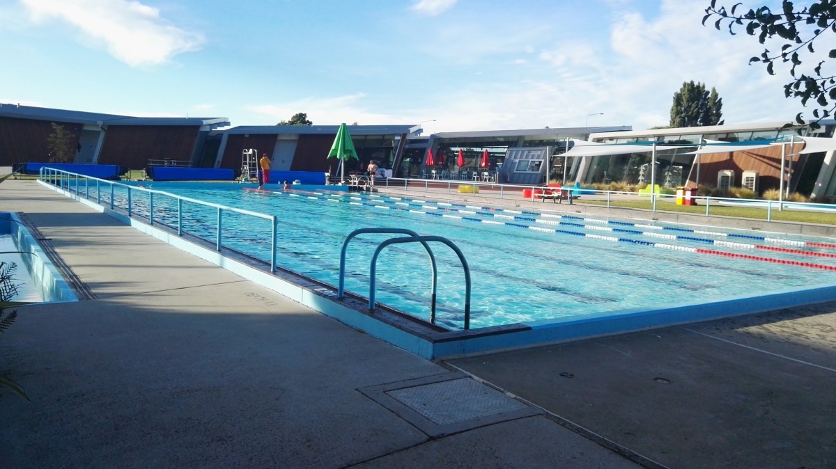 Halswell Pool | discoverywall.nz