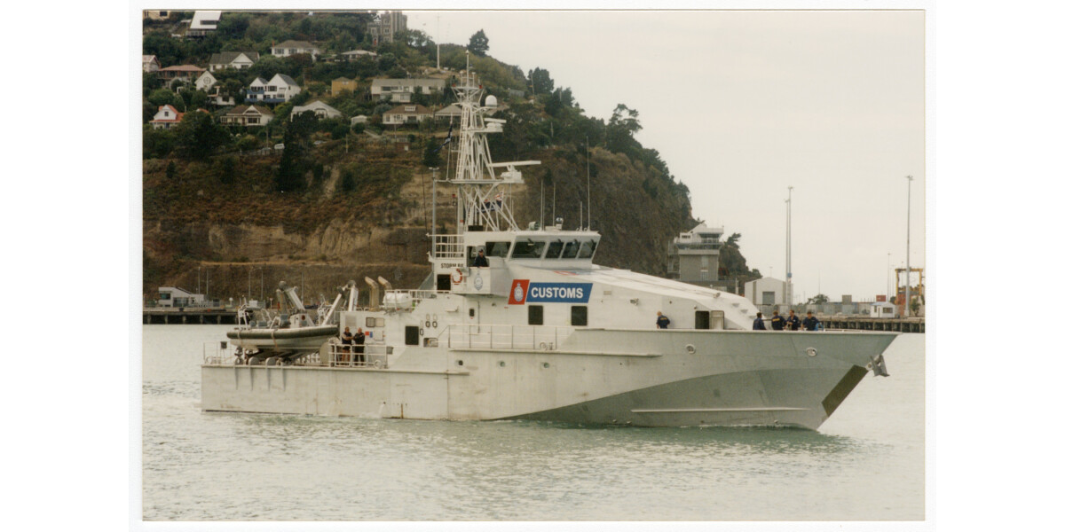 Customs boat in Lyttelton Harbour | discoverywall.nz