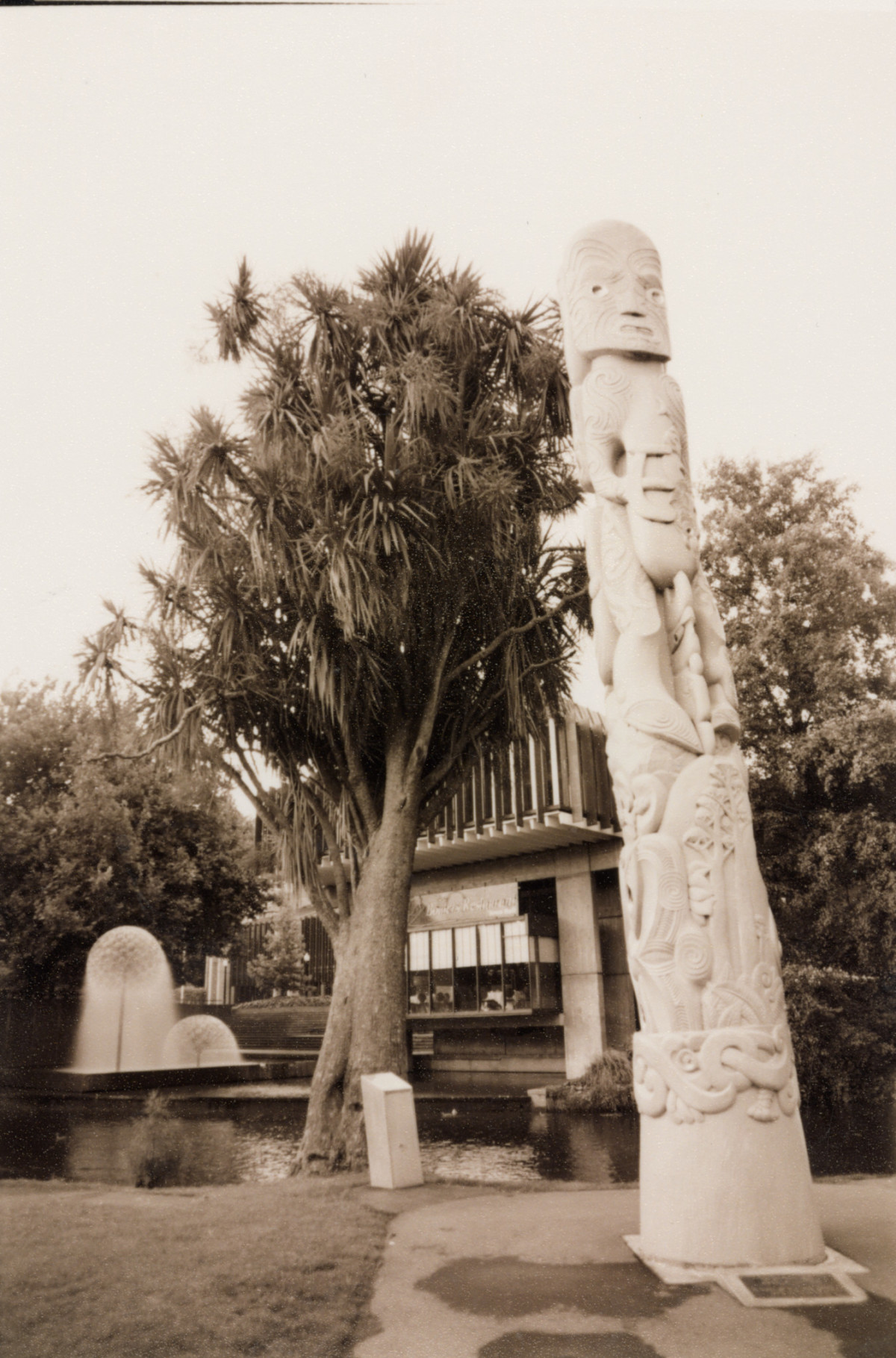 Poupou at Market Square | discoverywall.nz