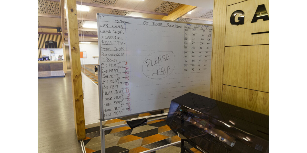 Raffles board at the Papanui Club | discoverywall.nz