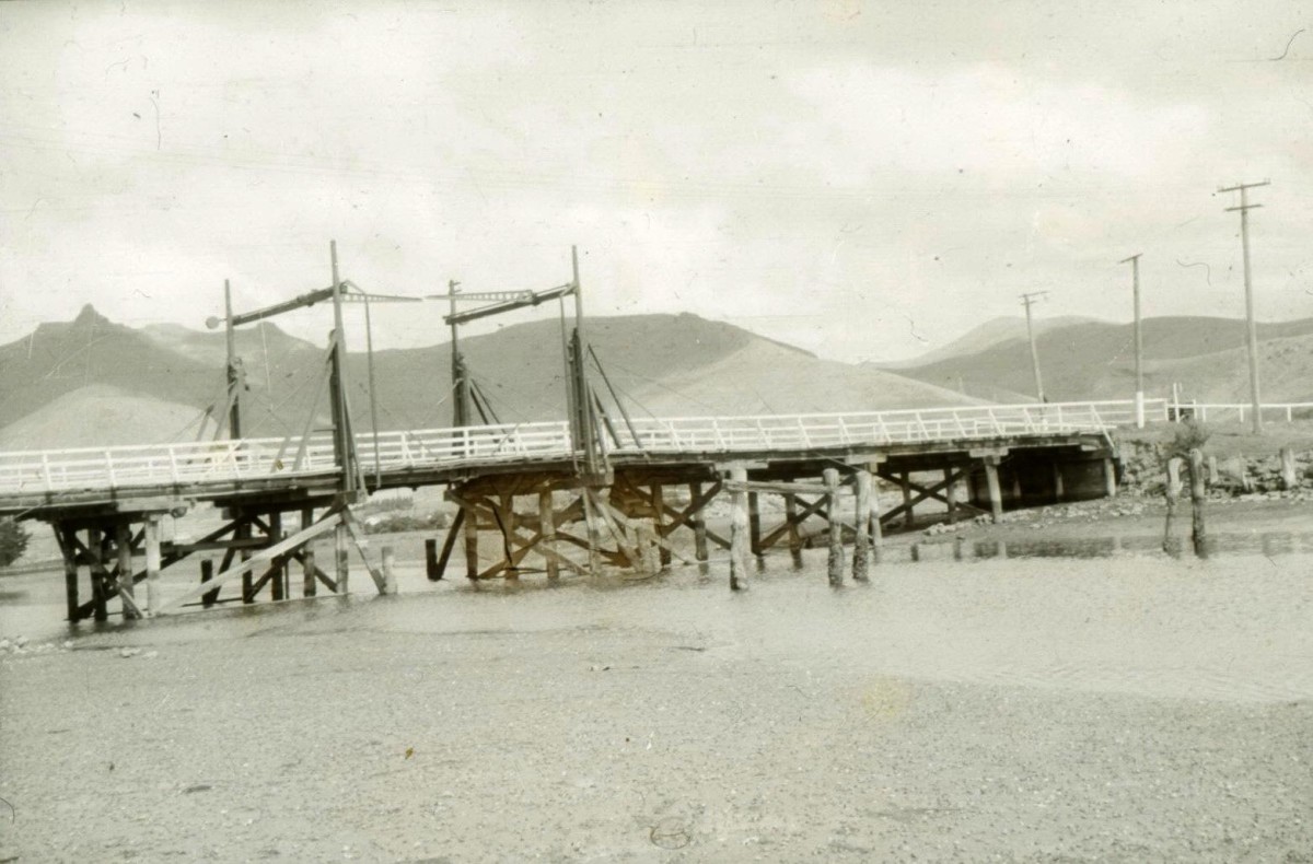 Ferrymead bridge | discoverywall.nz