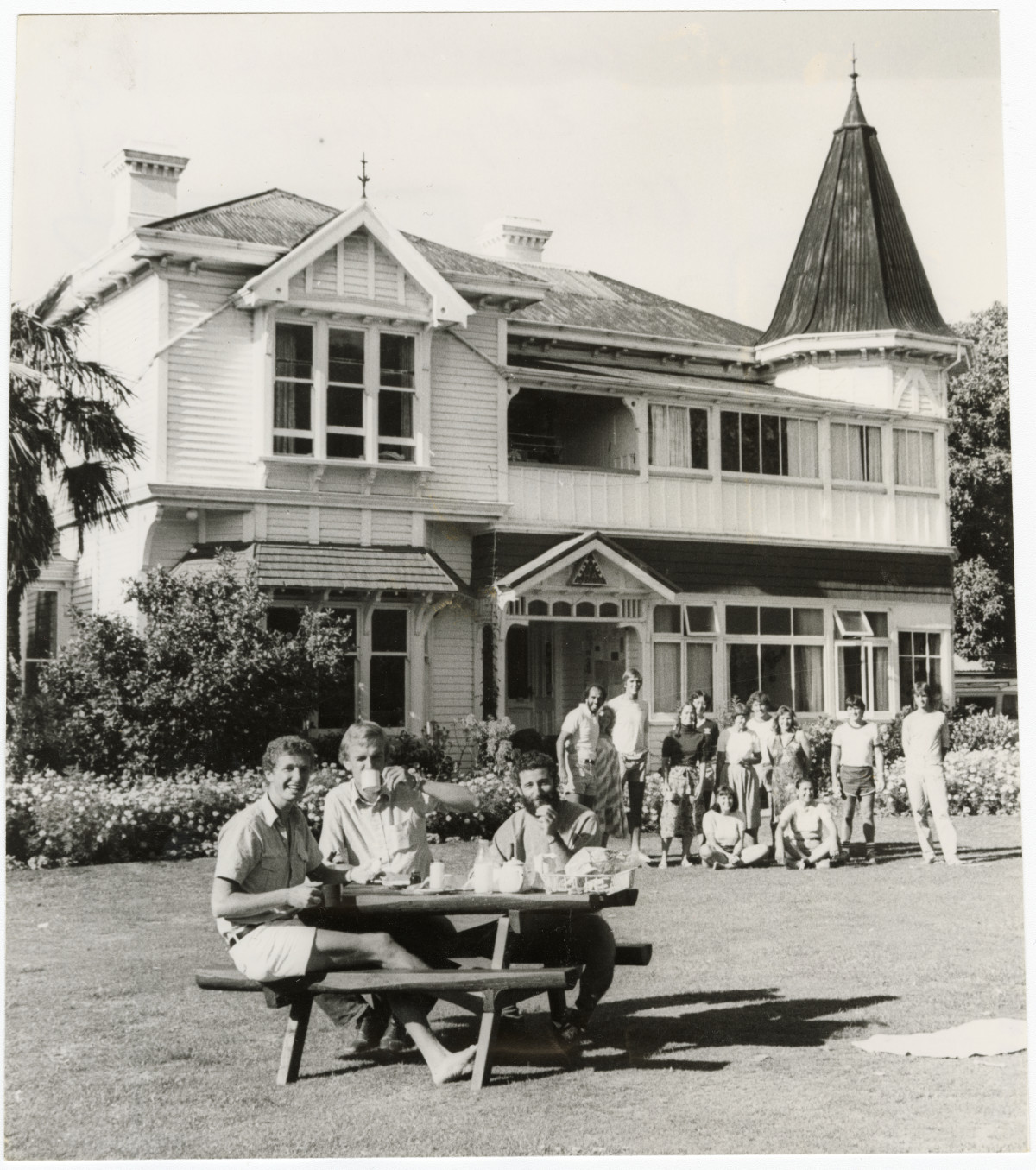 Cora Wilding Youth Hostel | discoverywall.nz