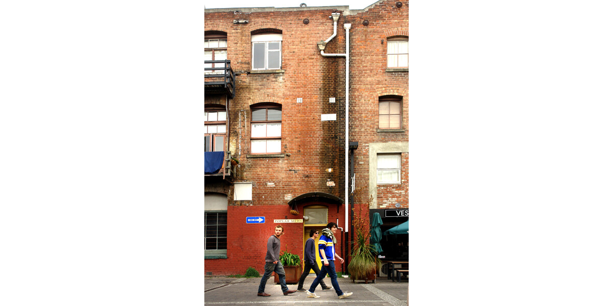 Walking along Poplar Street | discoverywall.nz