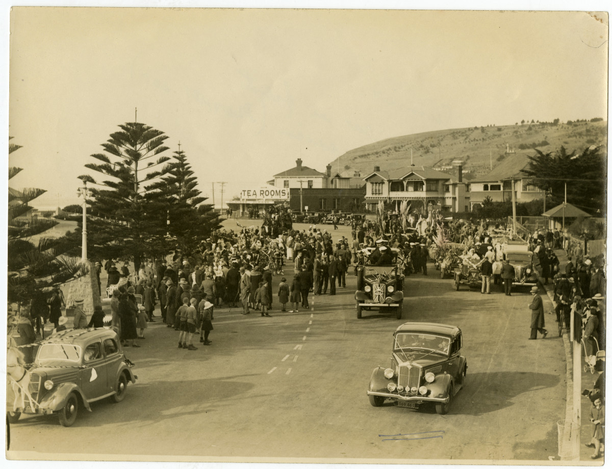 Plunket Society procession | discoverywall.nz
