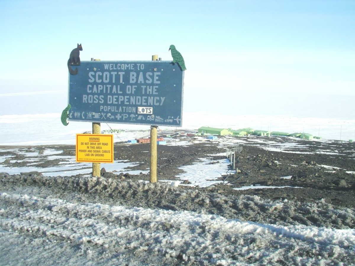 Scott Base sign, Antarctica | discoverywall.nz