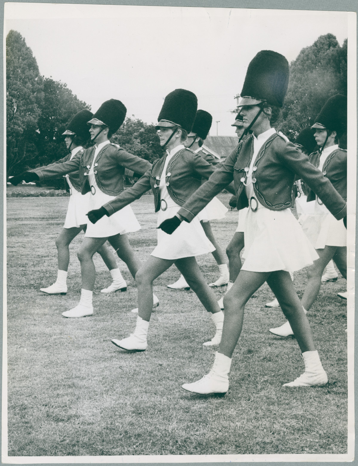 Marching girls | discoverywall.nz