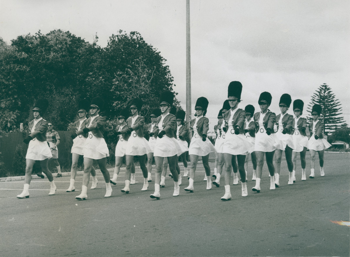 Marching girls who will perform overseas | discoverywall.nz
