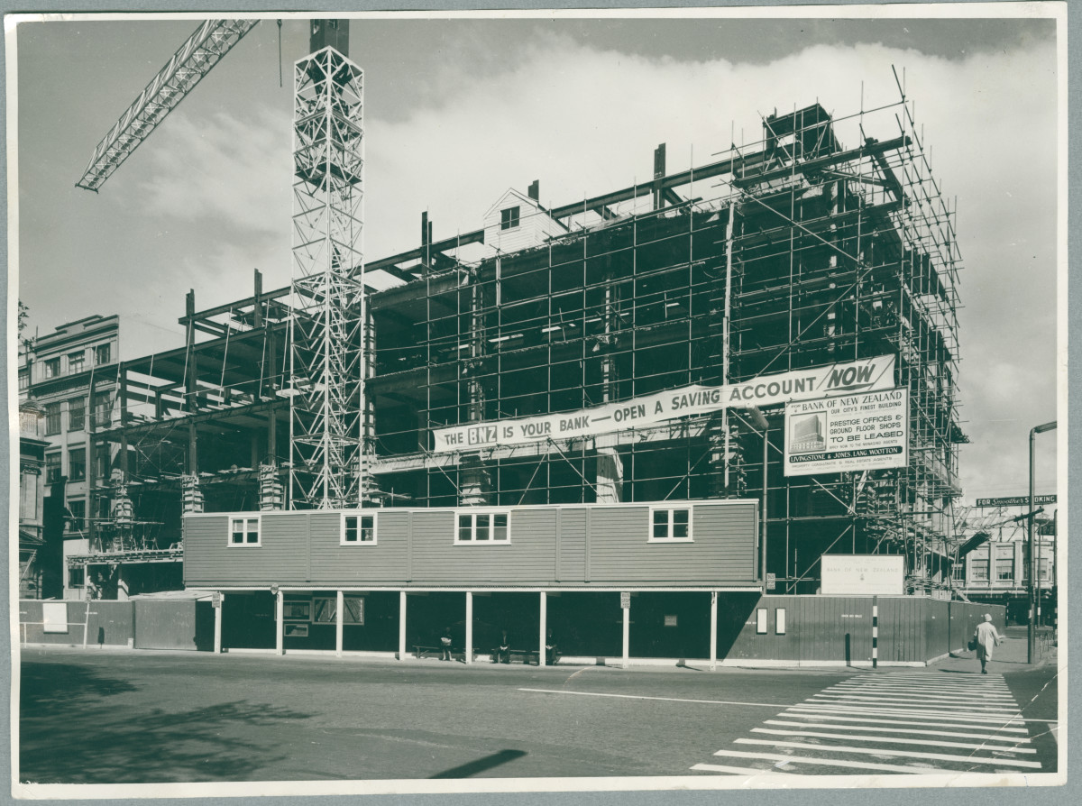 Construction of the BNZ building | discoverywall.nz