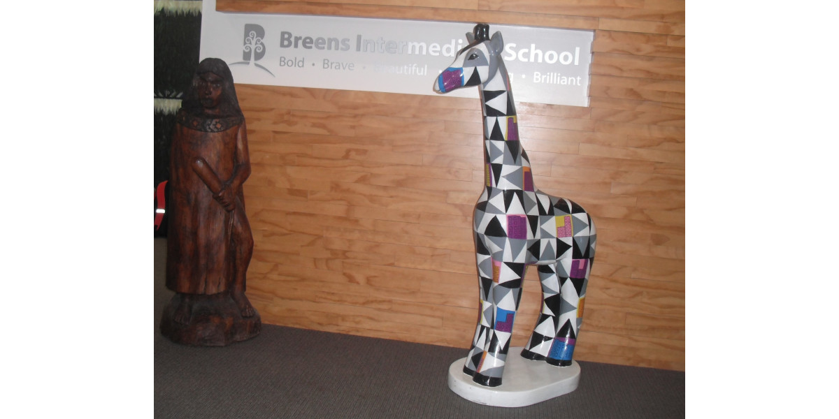 Breens Intermediate foyer | discoverywall.nz
