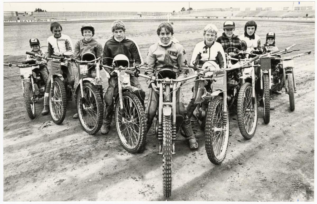 Junior speedway riders at Ruapuna Speedway | discoverywall.nz