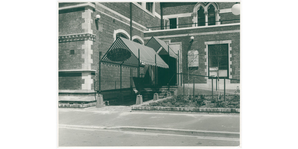 Chambers restaurant | discoverywall.nz