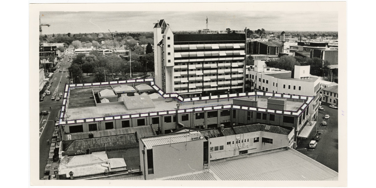 The Union Centre building | discoverywall.nz
