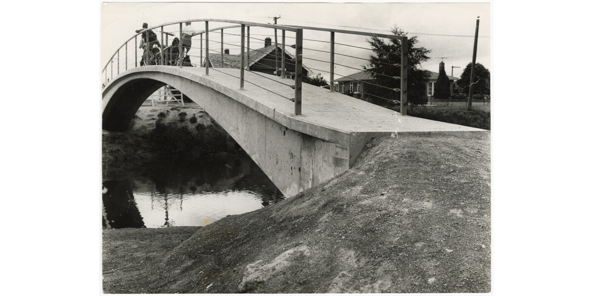 Dallington footbridge | discoverywall.nz