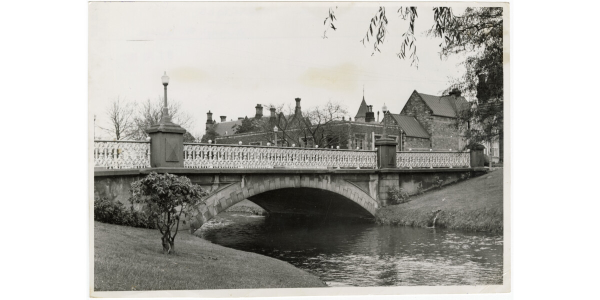 Armagh Street bridge | discoverywall.nz