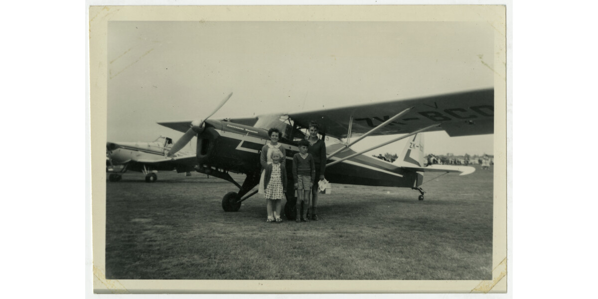 Mr Marker's privately owned Auster plane | discoverywall.nz
