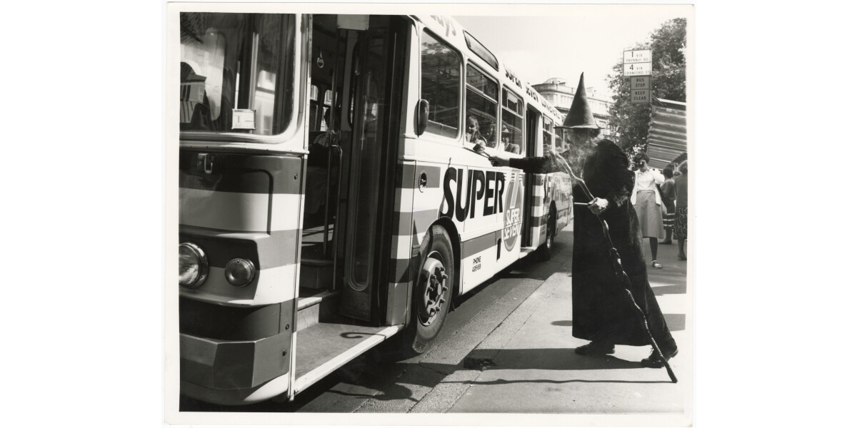 The Wizard with buses | discoverywall.nz
