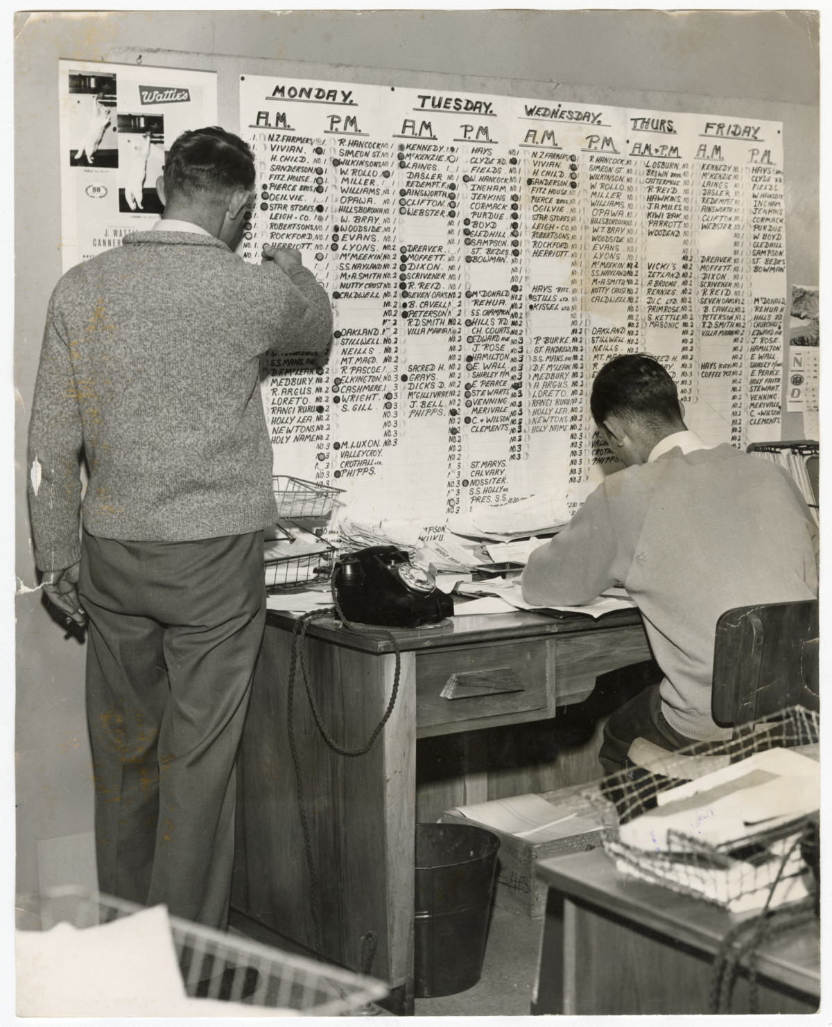 Dispatch board for I.G.A. clients | discoverywall.nz